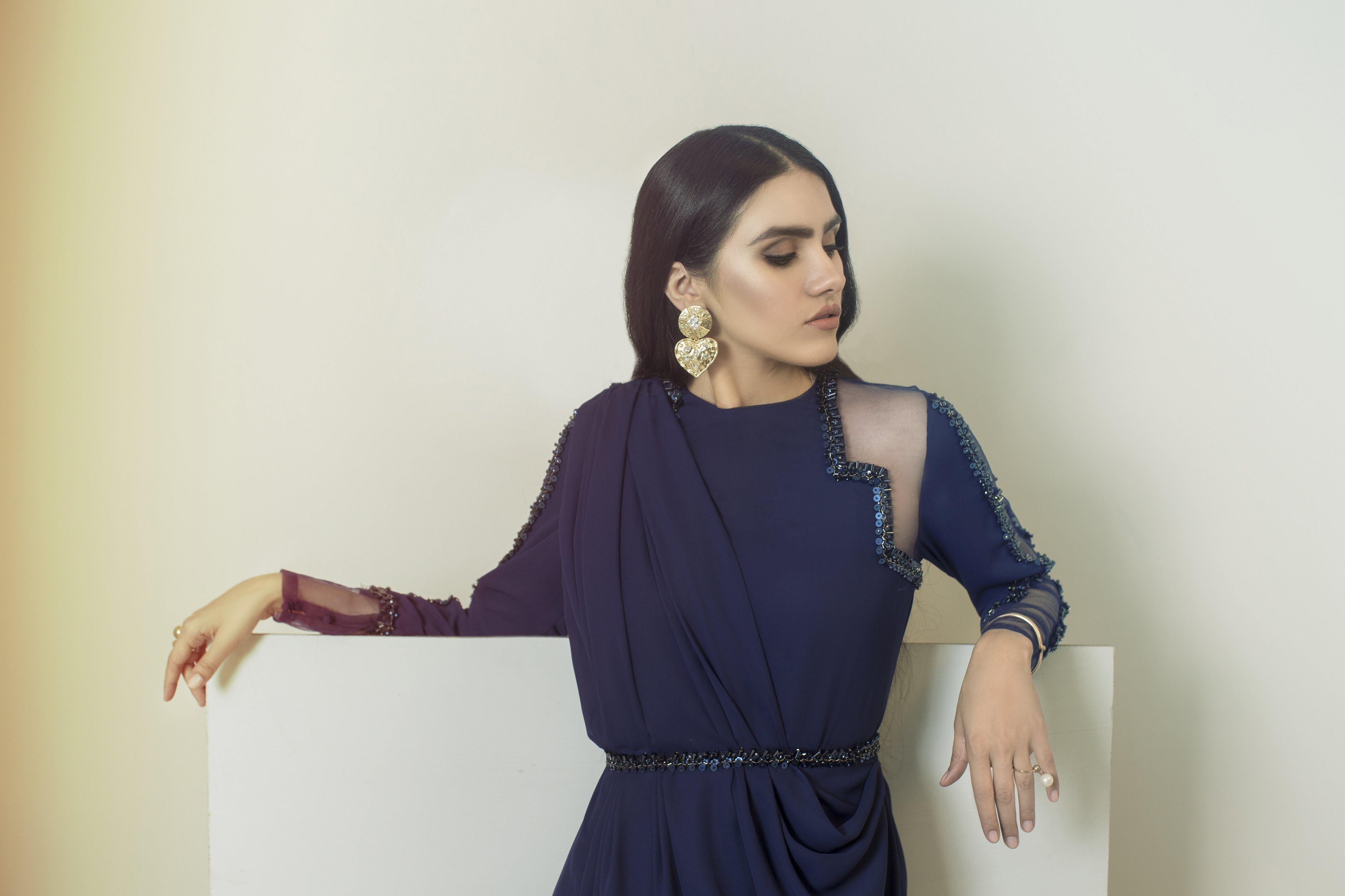 DRAPED NAVY – Suffuse